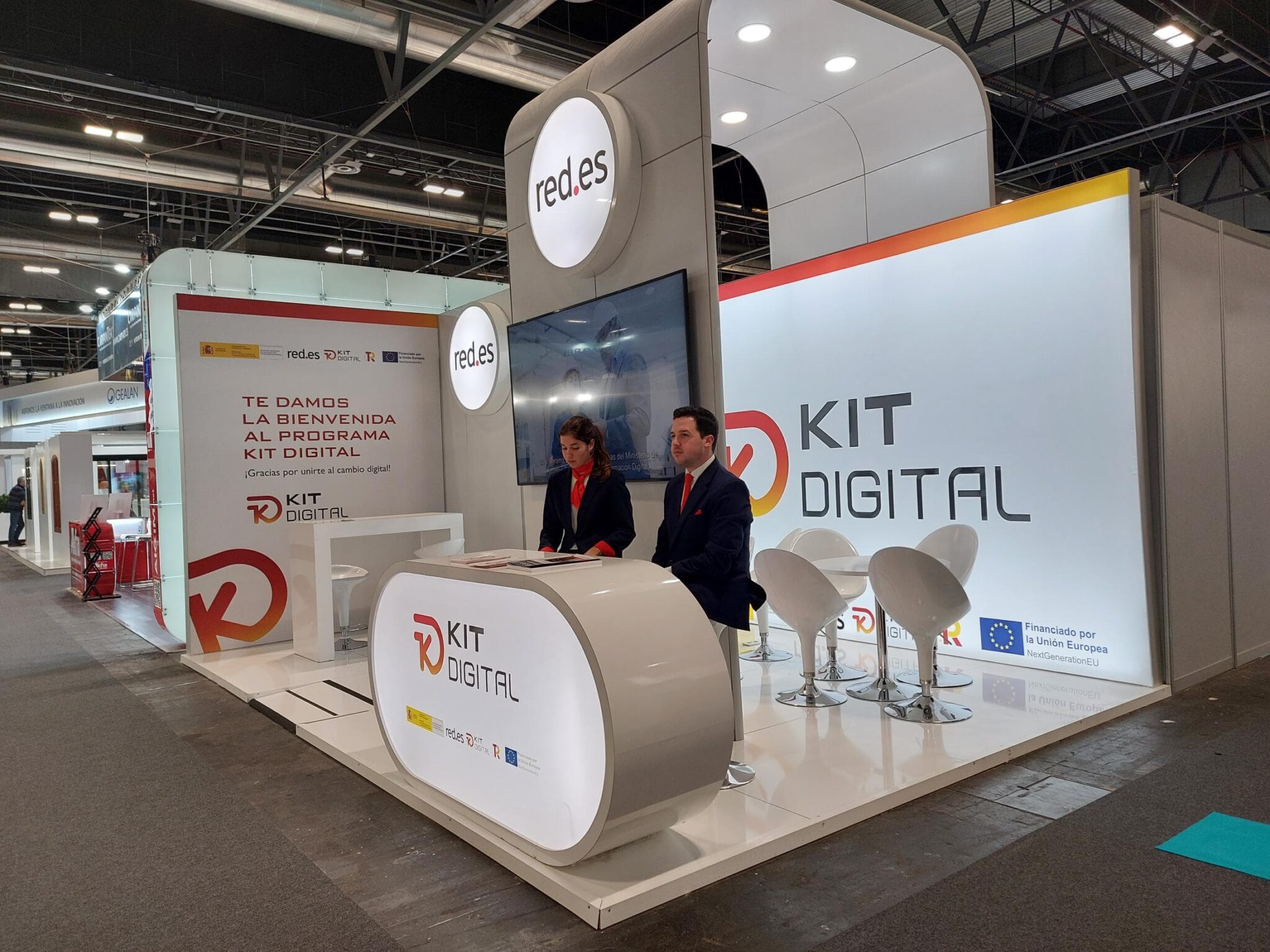 SIMO EDUCACIÓN contará con la participación de Red.es para presentar el programa de ayudas Kit ...